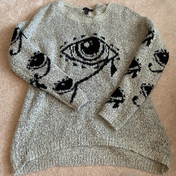 Material Girl | Sweaters | Material Girl Eye Sweater Sz L | Poshmark